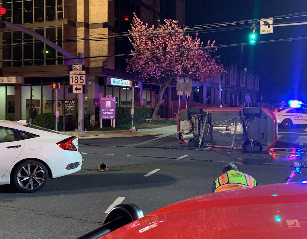 Two Injured in Kensington Crash Thursday Night - Montgomery Community Media