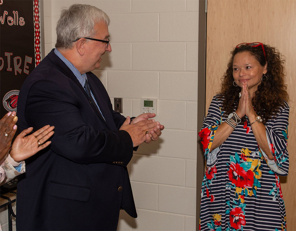 Hallie Wells Educator Named Finalist for Maryland Teacher of the Year ...