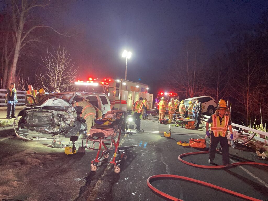 1 Killed in 2 Car Crash in Silver Spring - Montgomery Community Media